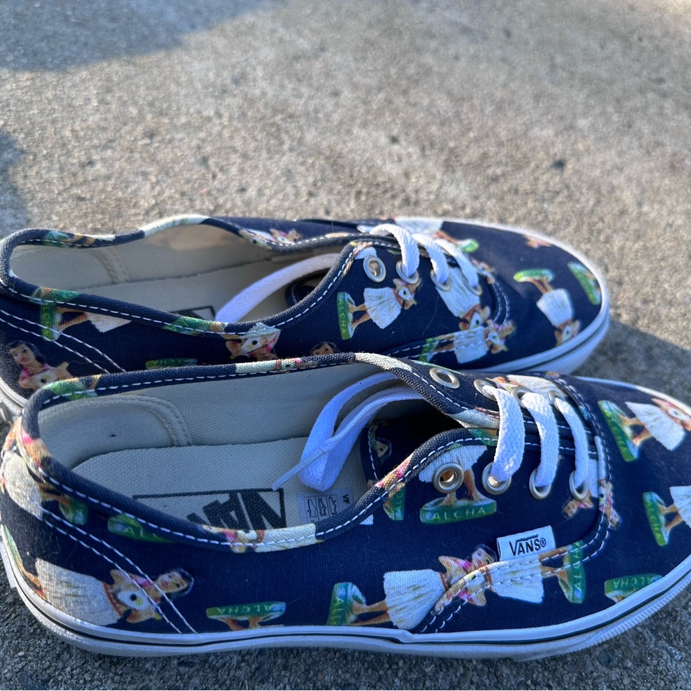 Navy Blue Hula Girl Vans - Gem